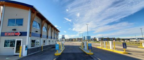 Pay For Parking at Park & Jet - ParkandJetCalgary.com